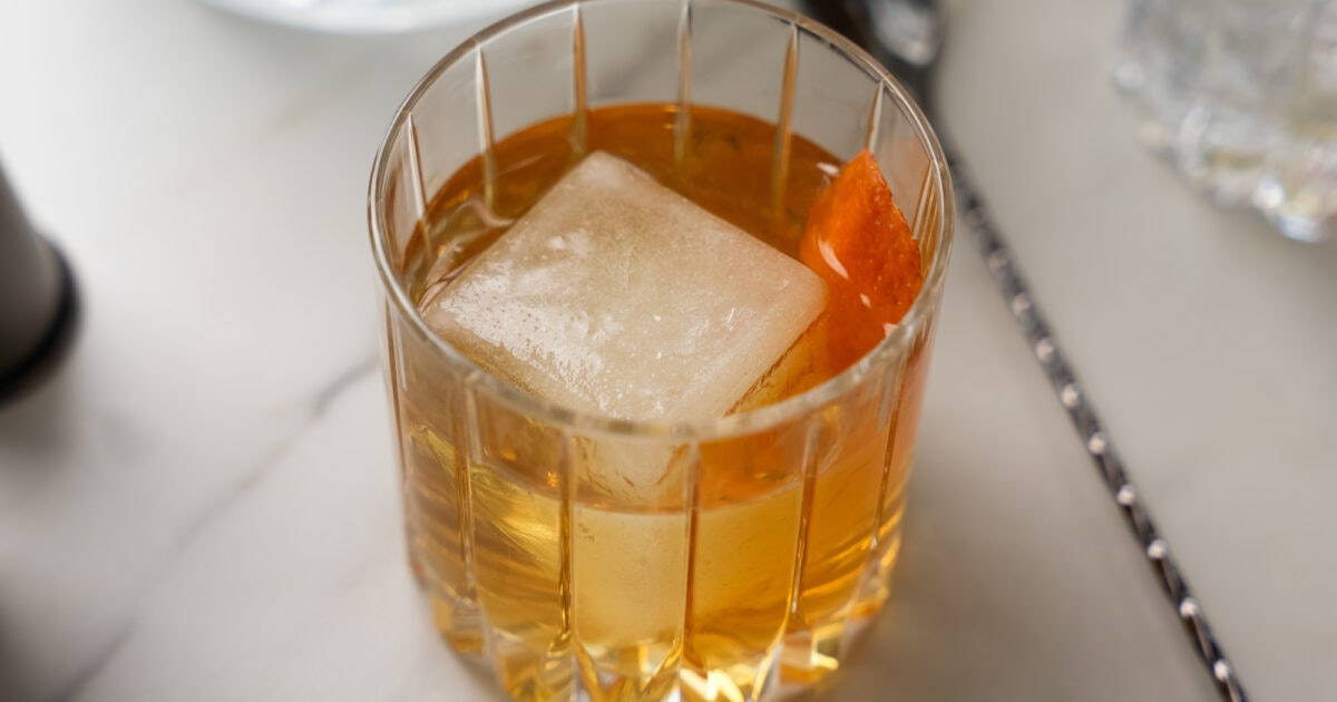 Classic Old Fashioned Cocktail | L’OCA